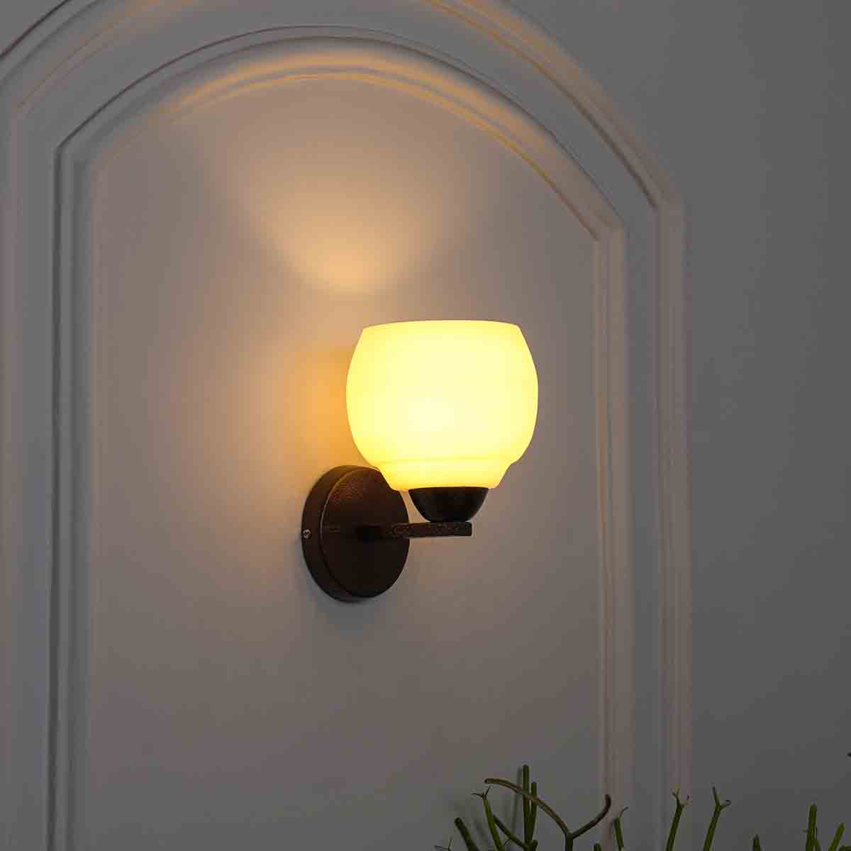 LUSTER Glass And Metal Wall Light – KAPOOR-E-ILLUMINATIONS PRIVATE LIMITED