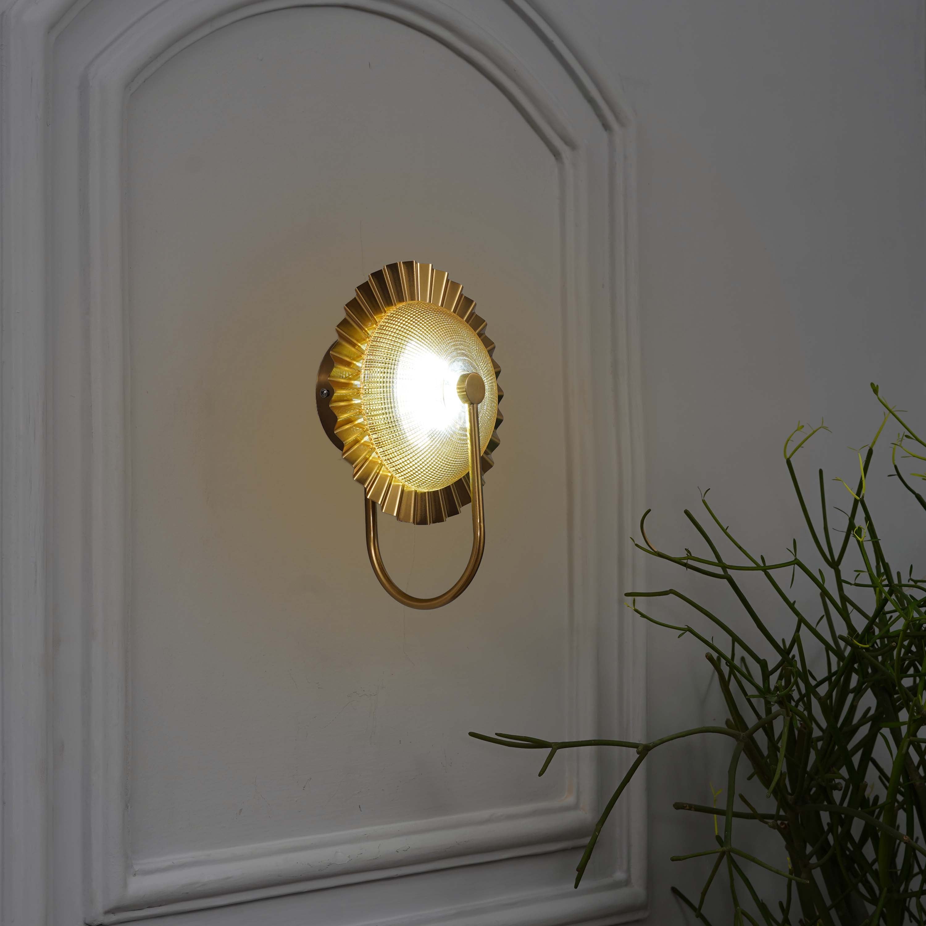 BEXLAY Single Light LED Wall Fitting In Brass Finish Metal With Amber ...