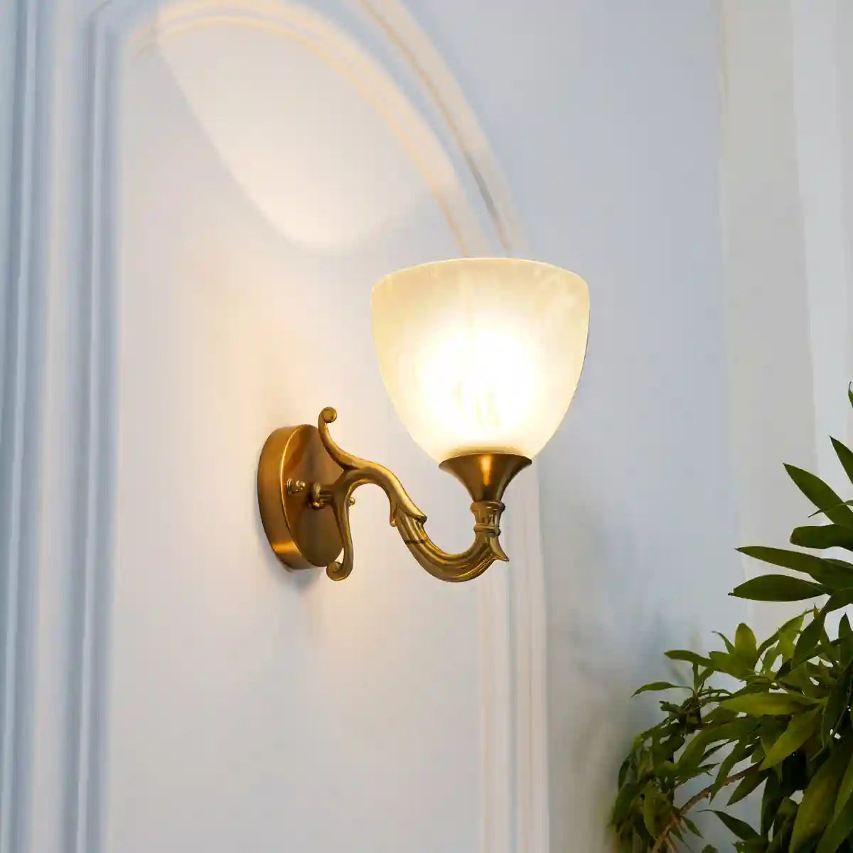 TOLEO Stone Look Glass Antique Brass and Metal Wall Light – KAPOOR-E ...