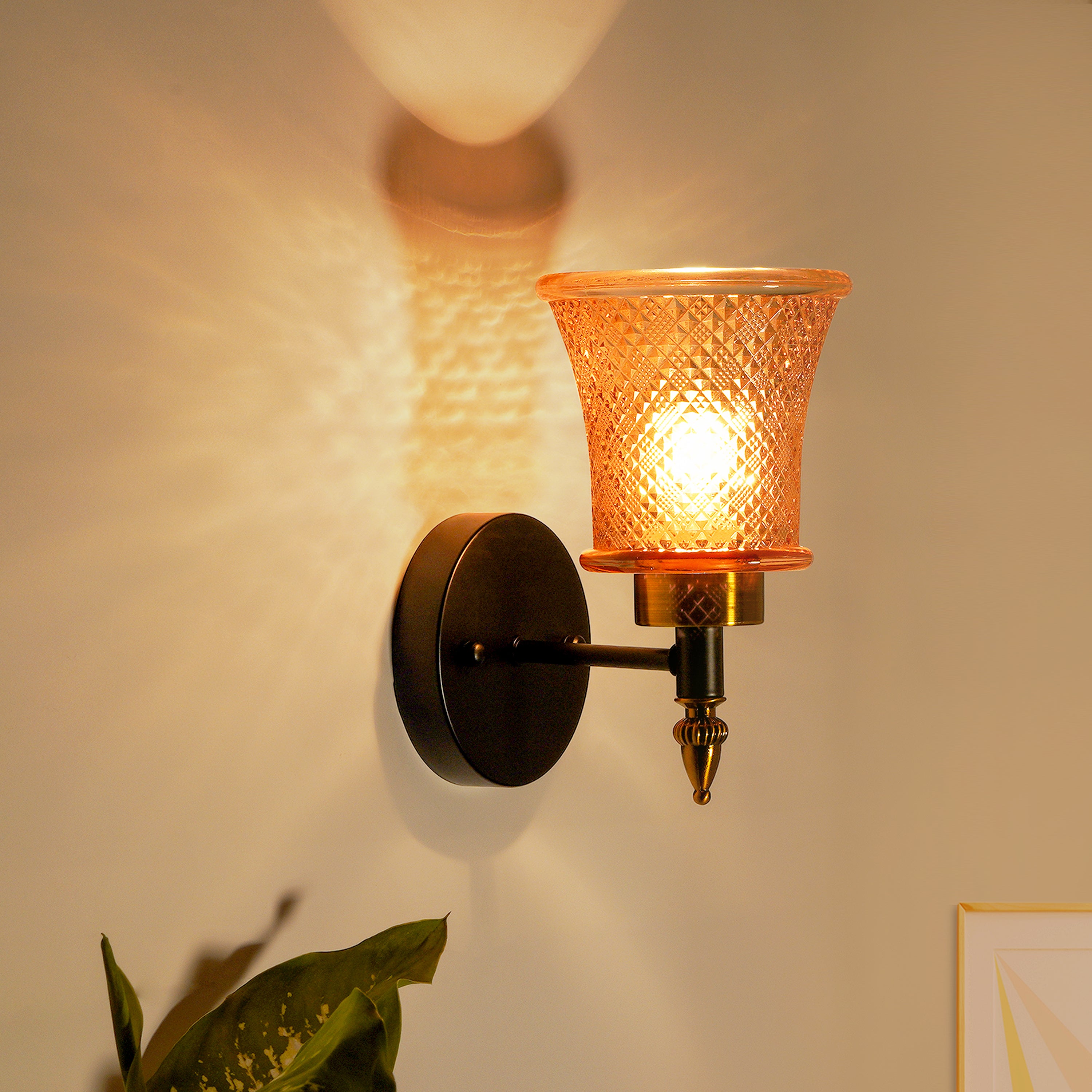 Gunnislake Single Light Glass and Metal Wall Light – KAPOOR-E ...